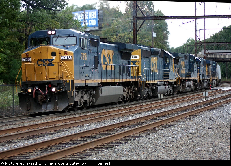 CSX 7918 on Q418